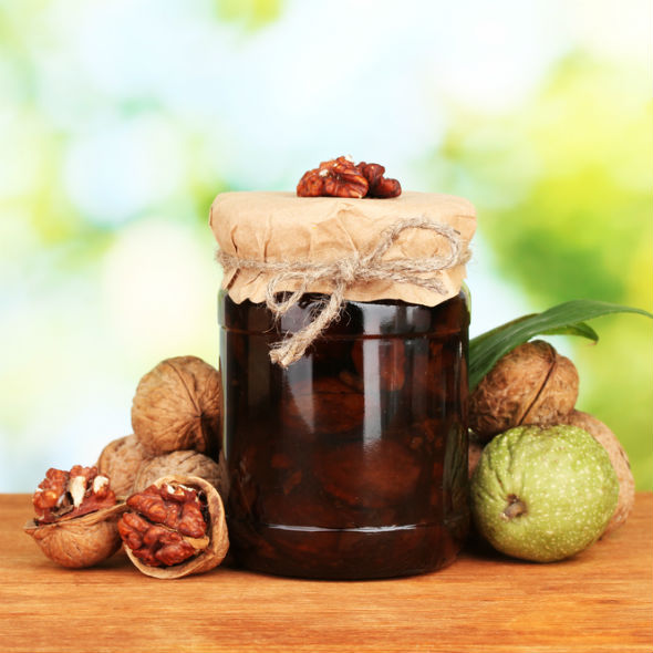 Dulceata de nuci verzi, o reteta traditionala romaneasca
